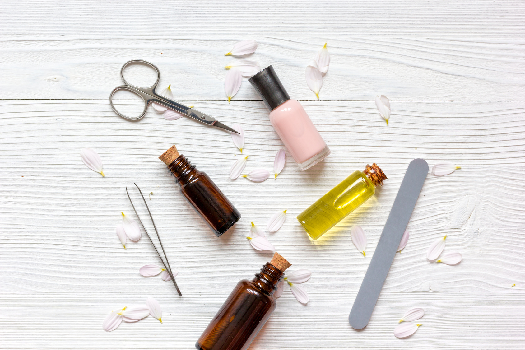 DIY Beautiful Cuticle Oil | Vitamin Experts
